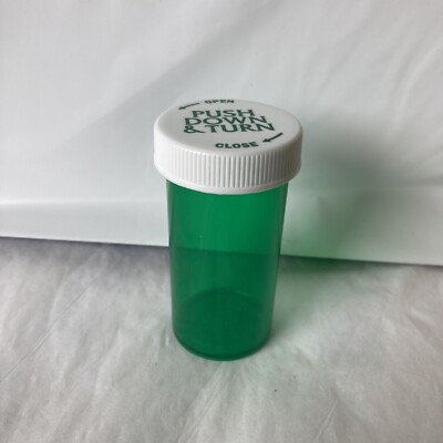 Empty Medicine Pill Bottles Lot of 4 Plastic RX Prescription Green 2 ...