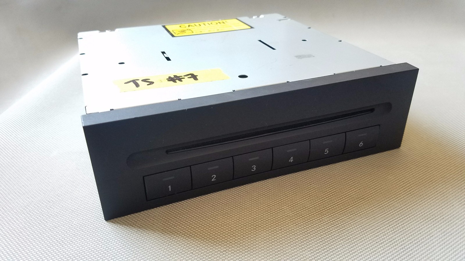03-12 Mercedes W219 CLS550 R350 Radio 6 Disk CD Changer Player ...