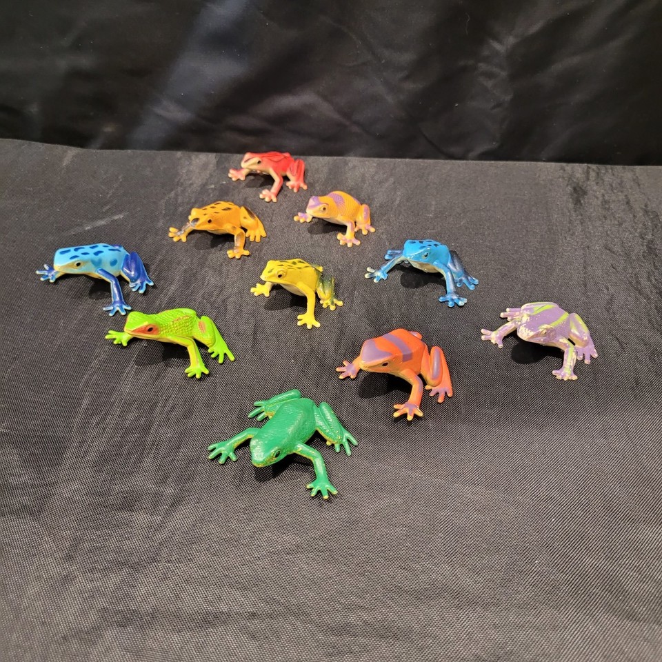 Lot of 10 Poison Dart Frogs Plastic Toys | eBay