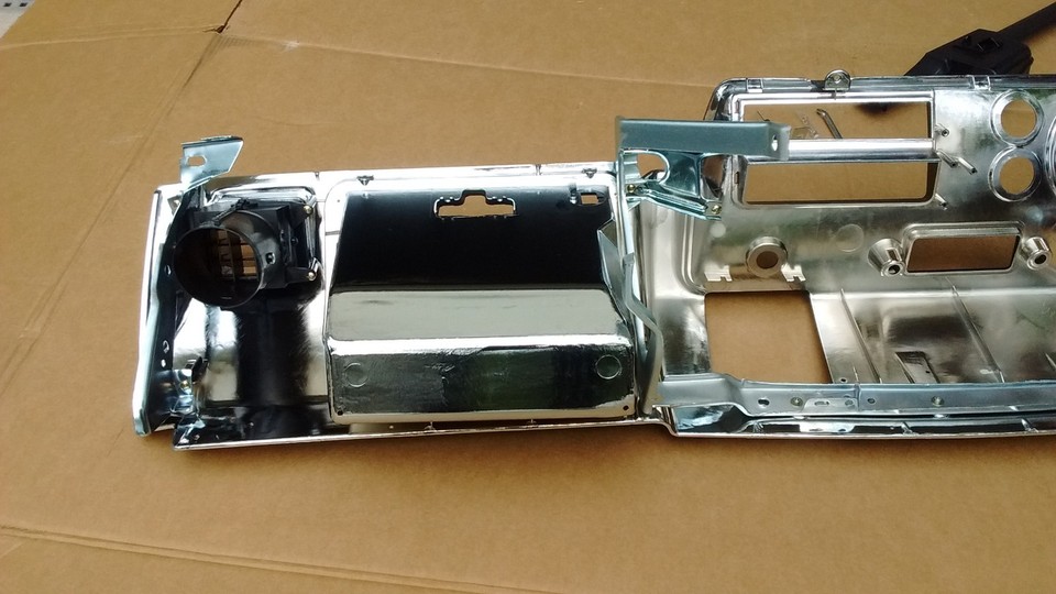 70 71 72 Chevy Chevelle SS Dash instrument cluster panel bezel assembly ...