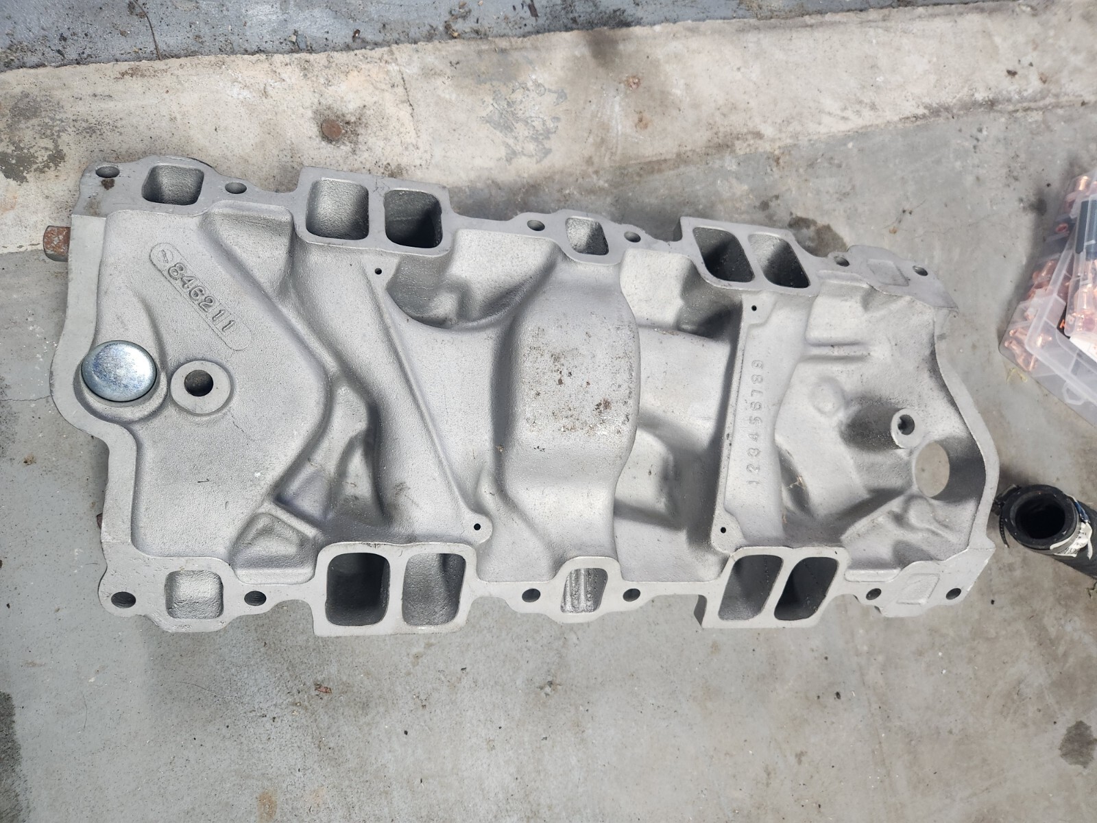 Chevy Aluminum Winters Intake SBC Bowtie GM 14044836 LT1 Z28 327 302 ...