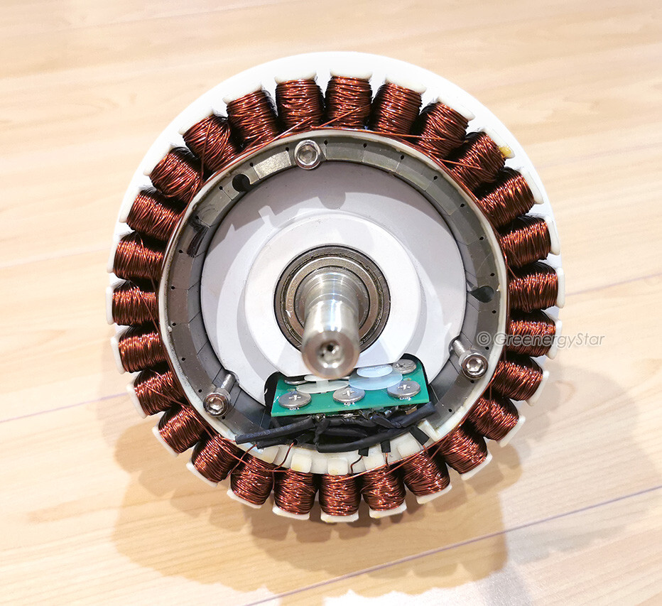 Apollo VAWT True Power 8000W AC 12V/24V Vertical Axis Wind Turbine ...