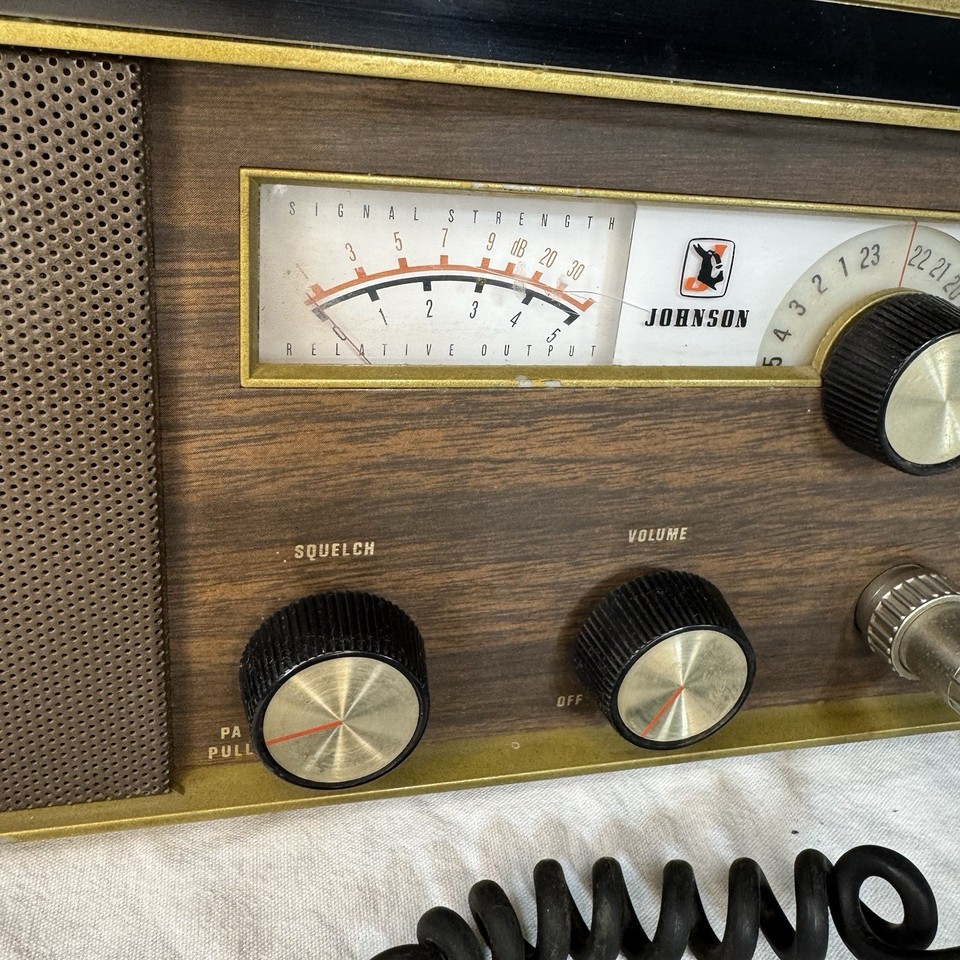 VTG Johnson Messenger 250 CB Base Station Solid State Radio 23 Channel ...