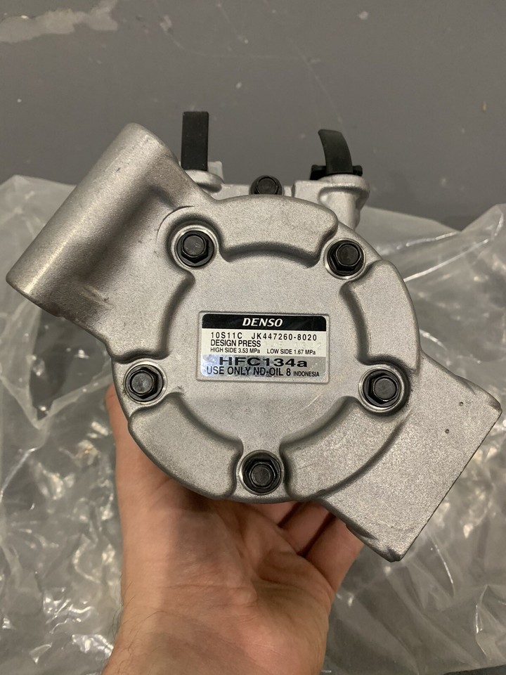 Toyota Hilux Genuine Denso A/C Compressor 88320-0K080 | eBay