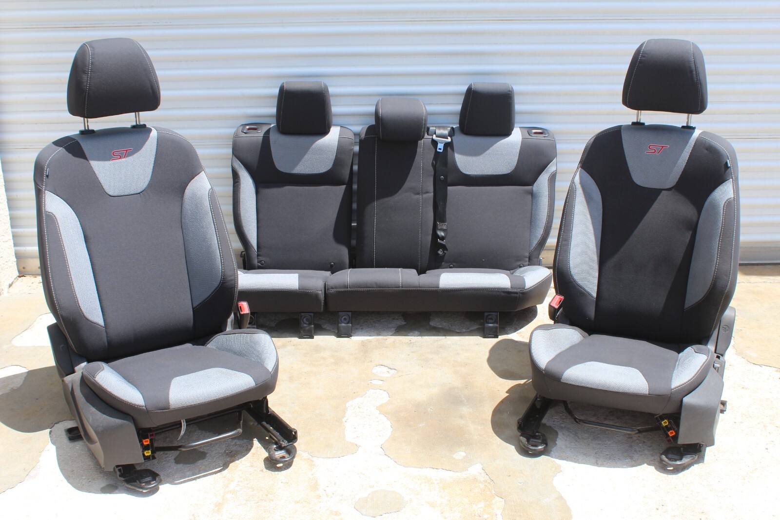 2013-2014 Ford Focus ST oem st1 sport seats set front and rear | eBay