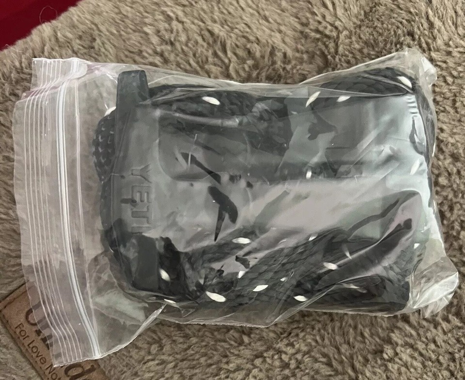 YETI Latch Kit Replacement Black Rope, Latches, & Sticker | eBay