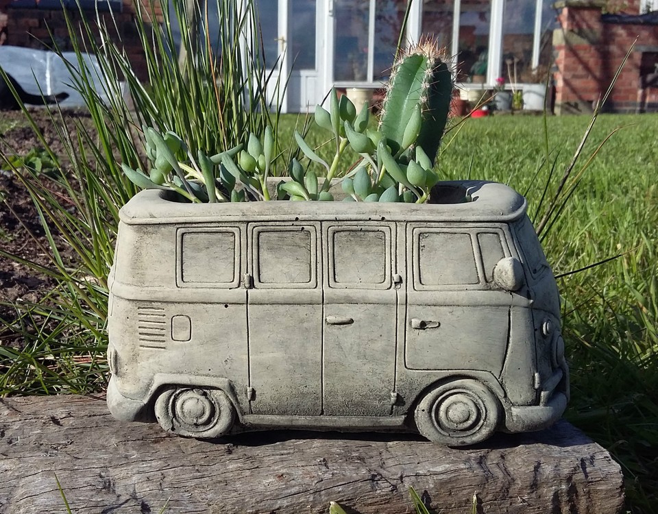 STONE GARDEN VW CAMPERVAN PLANTER HIPPIE VOLKSWAGEN VEHICLE TROUGH POT ...
