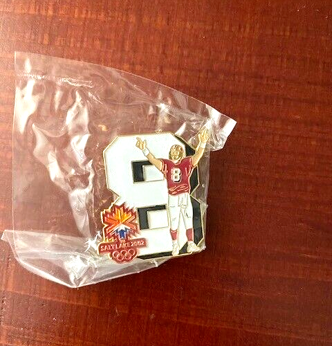 SALT LAKE CITY OLYMPICS PINS STEVE YOUNG NFL QUARTERBACK PRO HALL OF ...