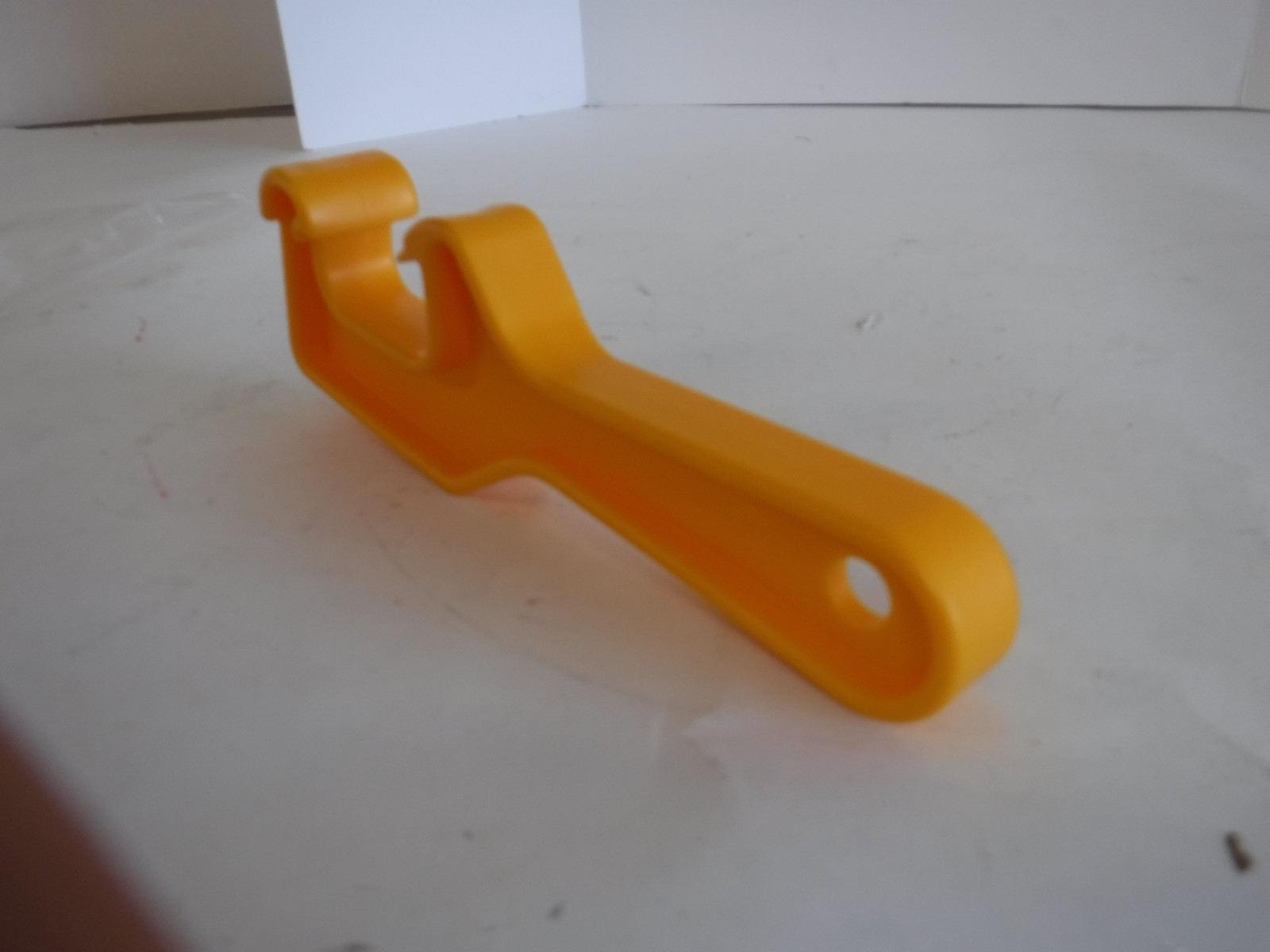 1120 Yellow Pail Lid Opener, 8 In (G19T) | eBay