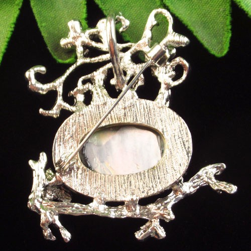 Natural Gray Shell Tibetan Silver Flower Pendant Bead Brooch H98659 ...