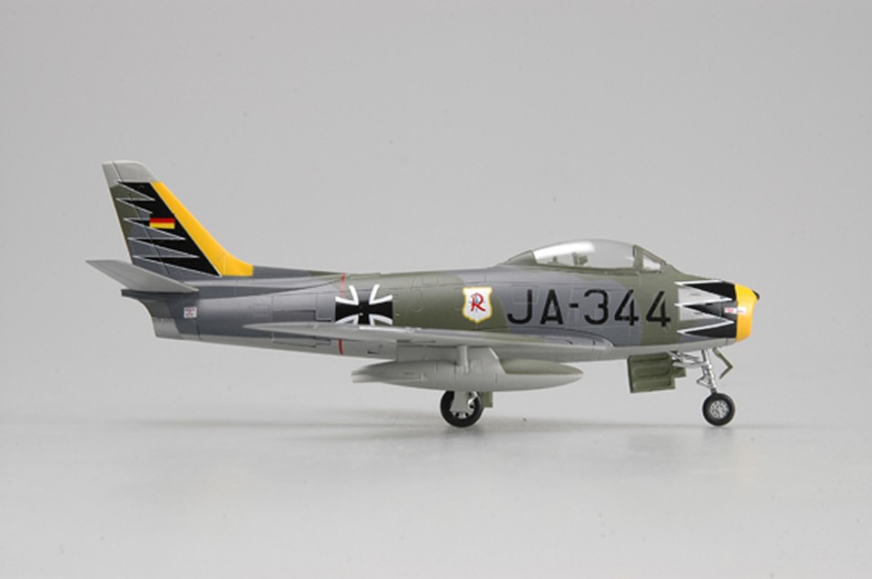Easy Model 1/72 German F-86F "Sabre" 3./JG71. 1963 #37103 | eBay