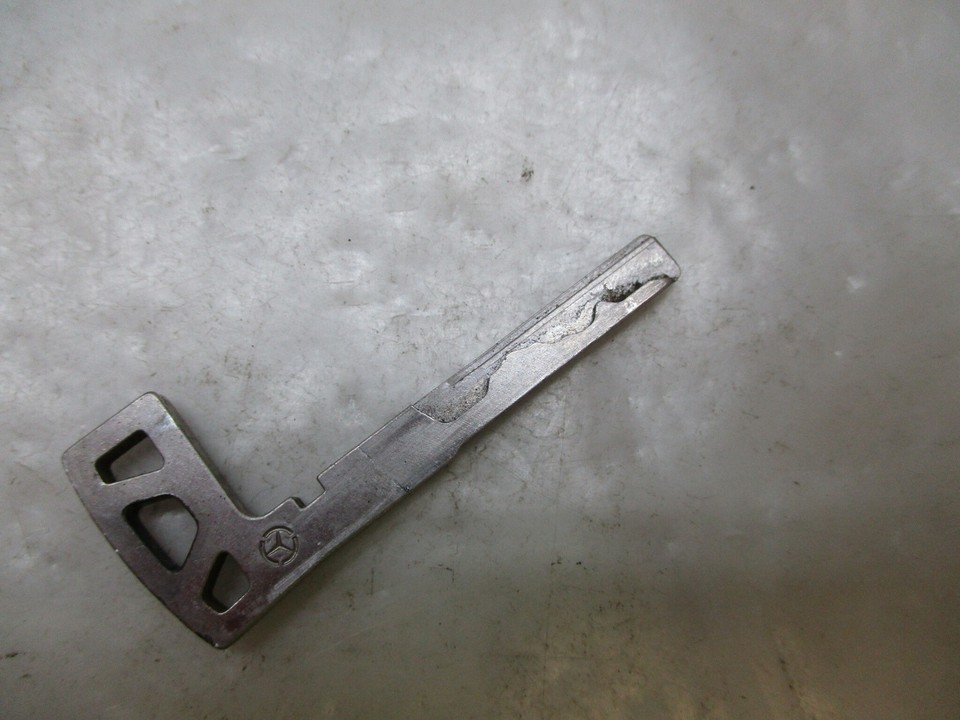 2019 Mercedes Sprinter Keyless Entry Remote Start Smart Key Fob OEM ...