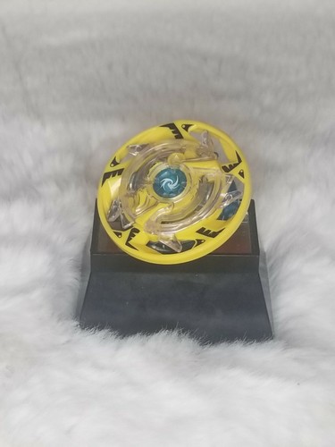 Beyblade Burst Evolution Switchstrike Starter Pack Maximum Garuda G3 | eBay