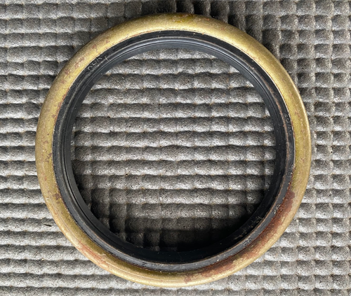 Real Axle Shaft Oil Seal (2 PCS) - 90311-52059 - For Toyota Previa 1993 ...