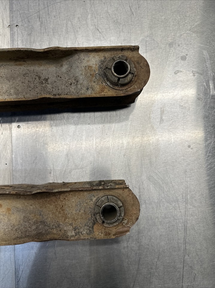 1967-1972 Chevy GMC Truck Suburban C10 C20 C30 Rear Trailing Arm ...