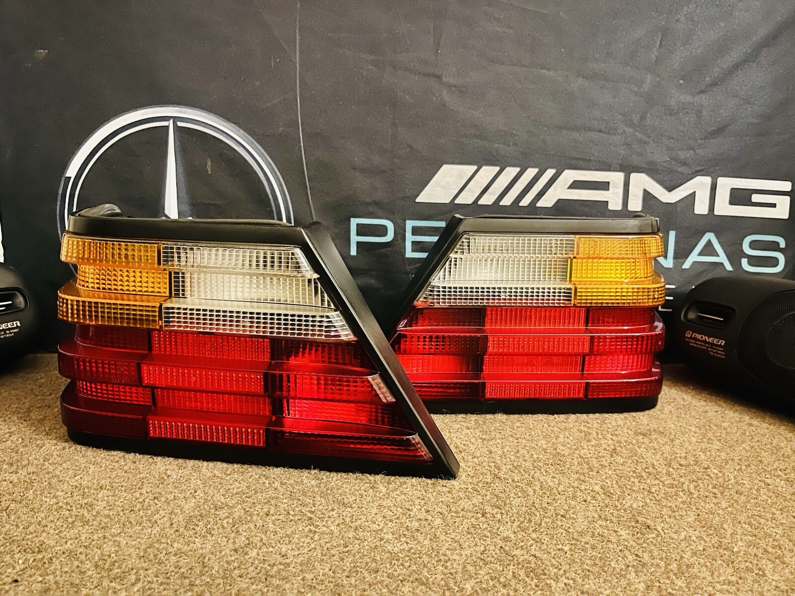 OEM Mercedes W124 Rear Tail Lights Kit L &R Made In Germany 1248200164 ...