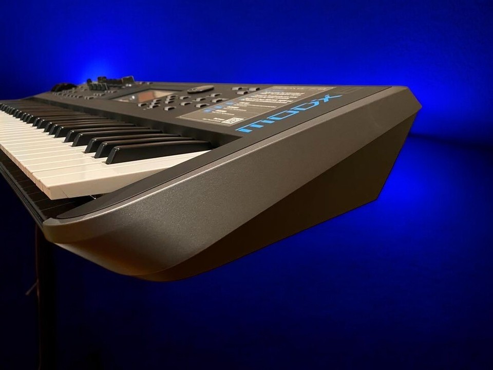 Yamaha MODX6 61 Key Synthesizer Black keyboard Tested/working | eBay