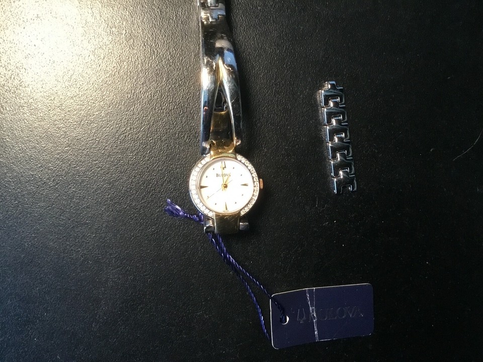 Bulova Bangle Ladies Watch Item No. 98V08 | eBay