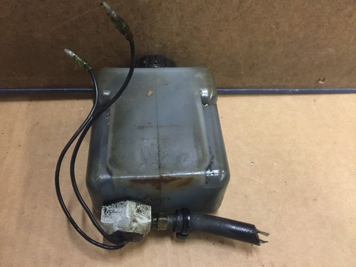 * 5.7L Mercruiser Drive Oil Bottle Reservoir INV #6 | eBay
