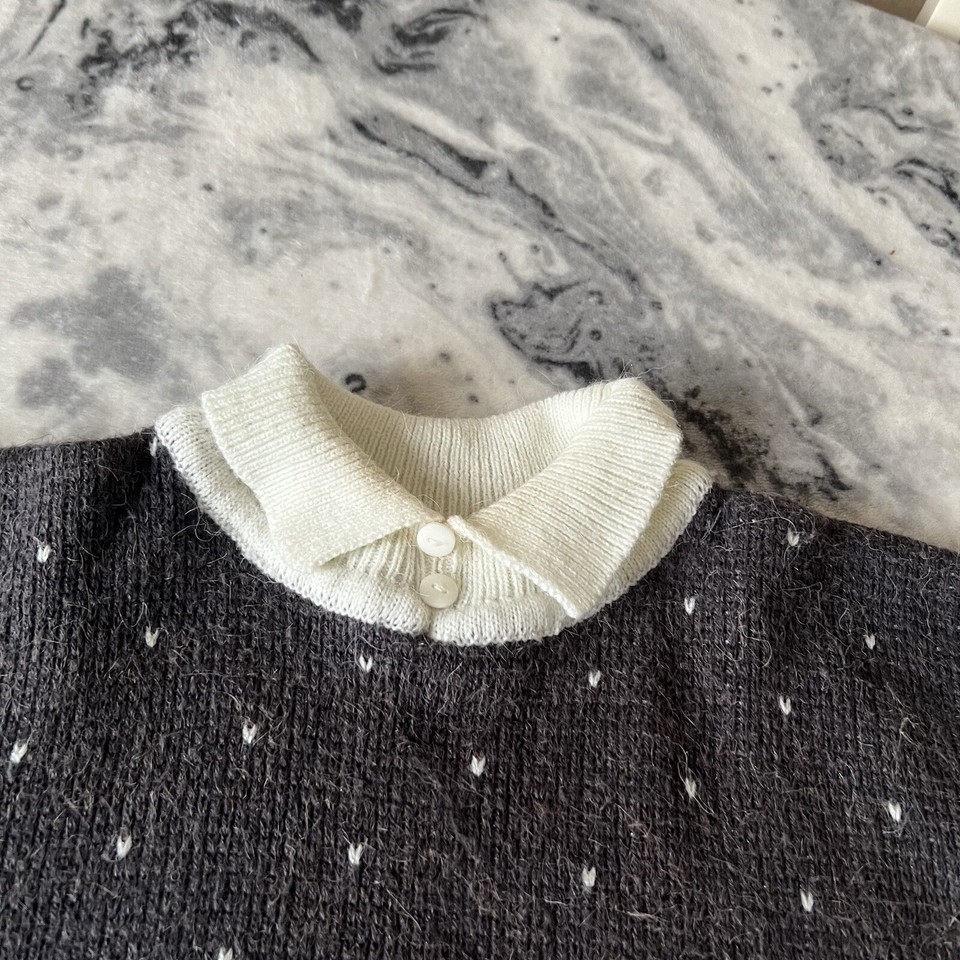 Vintage Honey 90s Grey Black Cute Penguin Winter Scene Jumper Women's ...
