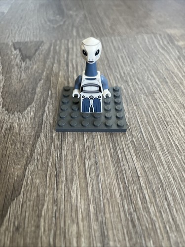 LEGO Star Wars Taun We Minifigure 75333 Episode II | eBay