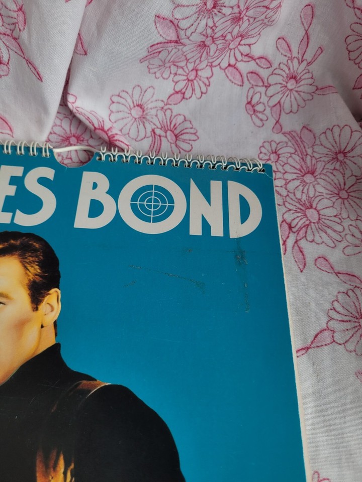 1986 James Bond 007 Roadshow Calendar Roger Moore VGC RARE argus ...