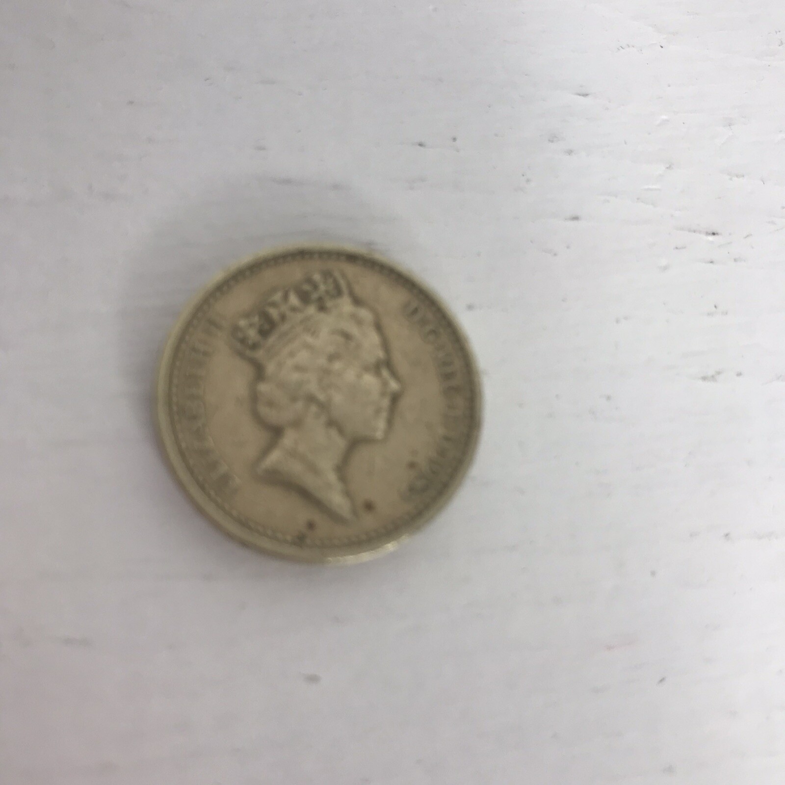 RARE 1985 UPSIDE DOWN EDGE ERROR ONE POUND ELIZABETH II COIN | eBay