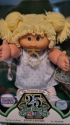 Cabbage Patch Kids 25th Anniversary Blonde Paci Girl - Queen Phoebe | eBay