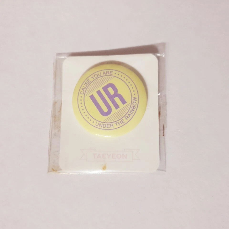 Taeyeon Look Alike Rainbow