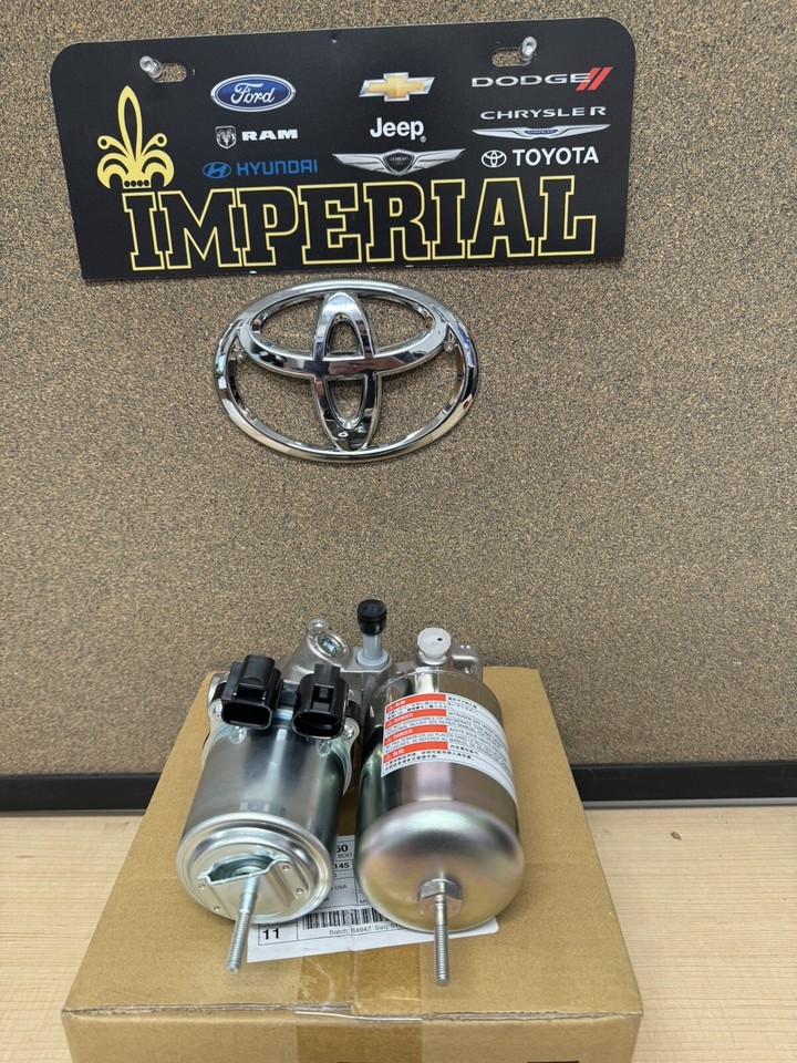 2010-2015 TOYOTA PRIUS OEM BRAKE BOOSTER PUMP 4707047060 | eBay