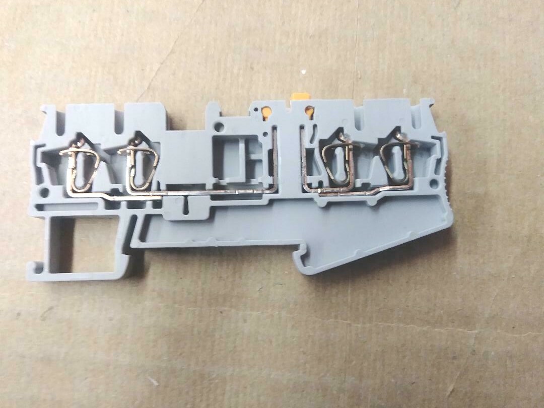 Phoenix Contact 3036576 Knife disconnect term block - ST 2,5-QUATTRO-MT ...