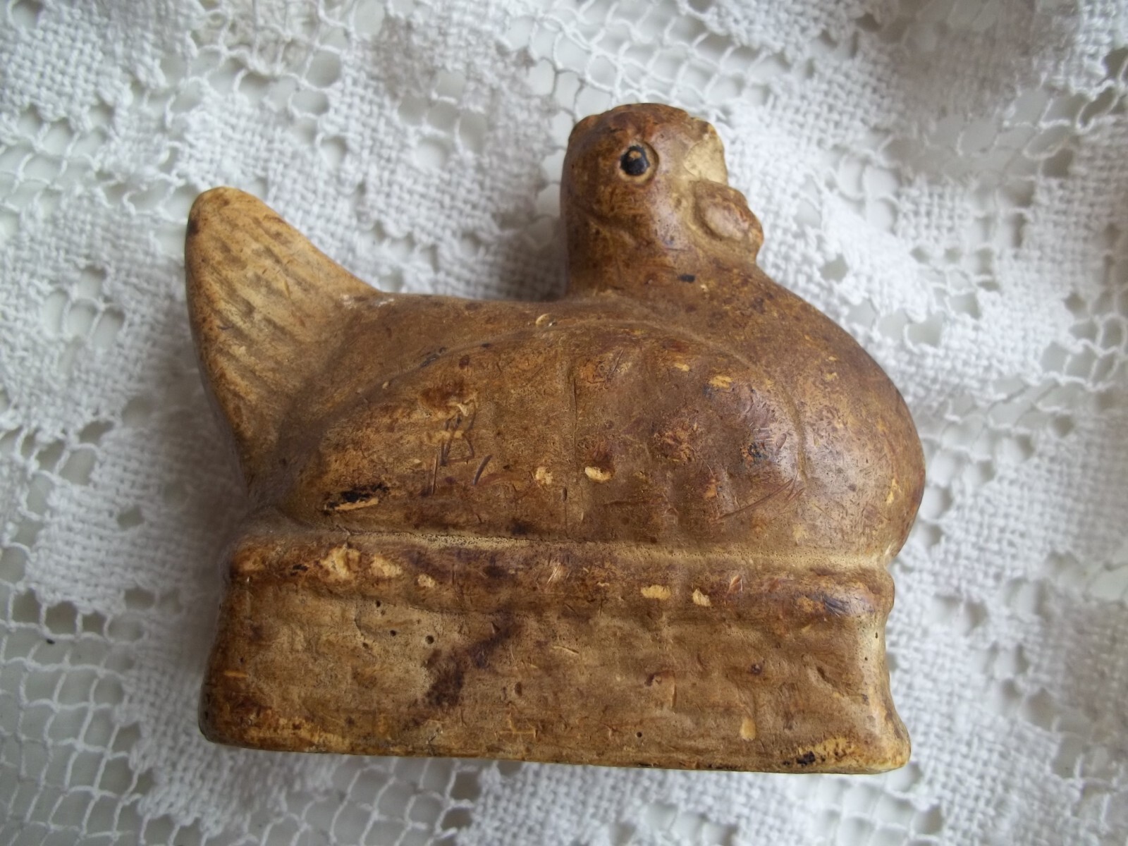 ANTIQUE 19THC FIGURAL CHICKEN YELLOW OR CHALK WARE POTTERY CLAY ...