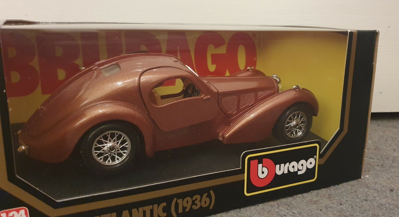 Burago 1 24th Scale 1936 Bugatti Type 57 Atlantic Model No 1503 for ...