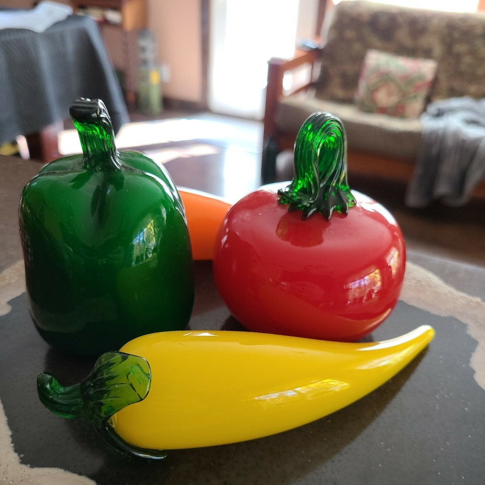 Glass Peppers Hollow Decorative Vegetables Green & Chili Pepper, Tomato ...