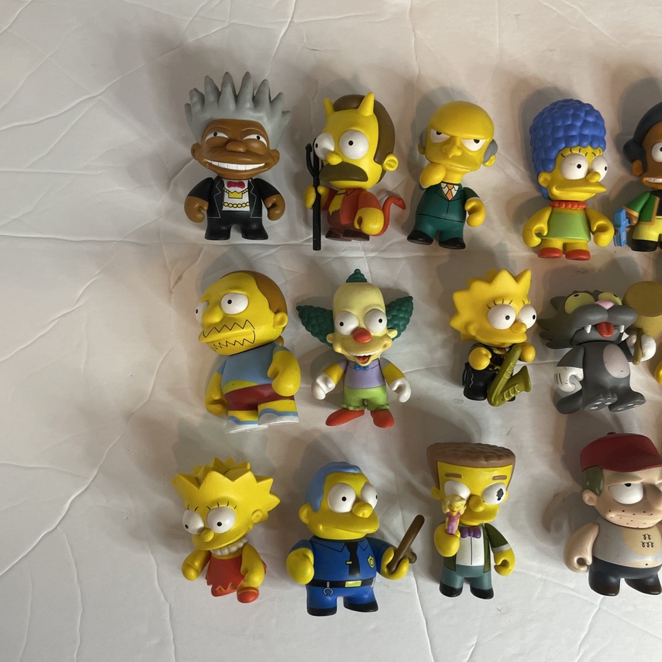 Lot Of 21 Kidrobot Simpsons Figures | eBay
