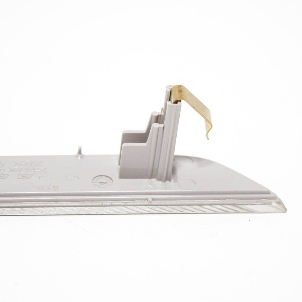 BMW X6 E71 Front Bumper Left Reflector 63147187087 7187087 New Genuine ...