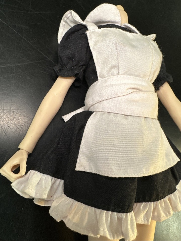 1/6 Scale Female Semi-Seamless Base Body W/ Black & White Maid Outfit ...