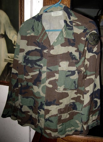 POST-VIETNAM WOODLAND CAMOUFLAGE MEDIUM REGULAR BDU 3RD CAVALRY BRAVE ...