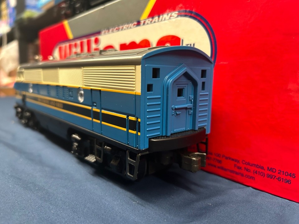 Williams Repro Baltimore & Ohio F-3 AA Diesel Engine Set w/ True Blast ...