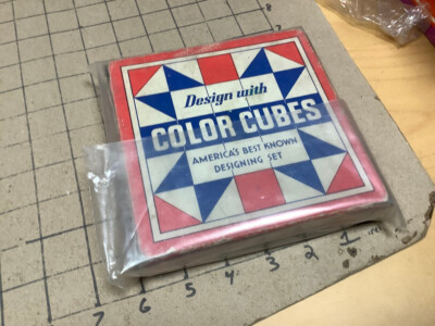 complete EMBOSSING COLOR CUBES - 25 cubes - in box - angles are ...