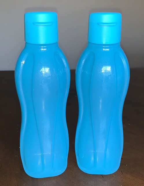 TUPPERWARE BLUE COLOR WITH GLITTER SMALL ECO BOTTLE WATER SET 16 Oz ...