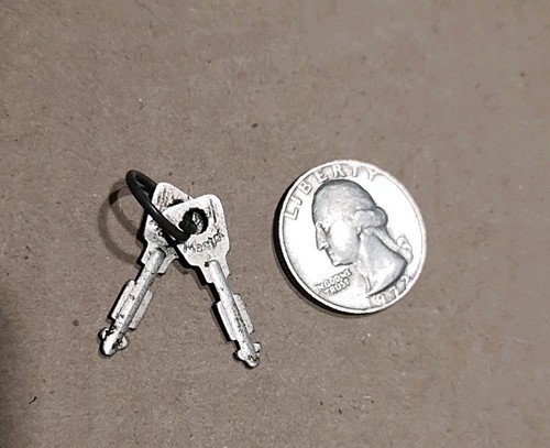 Vintage Pair Set Master Lock Miniature Keys Matching Small Size Mini ...
