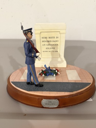 Gi Joe War Memorial Diecast Statue Army Man Honor Guard Tomb Unknown ...