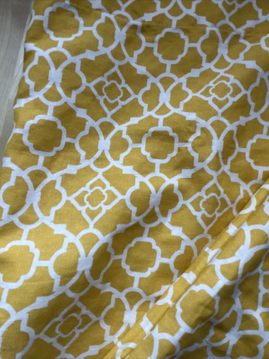 Yellow Trellis Pattern