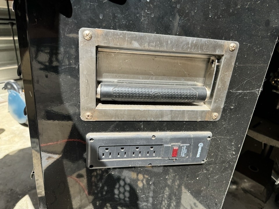 Kobalt Rolling Tool Cart With Power Strip | eBay