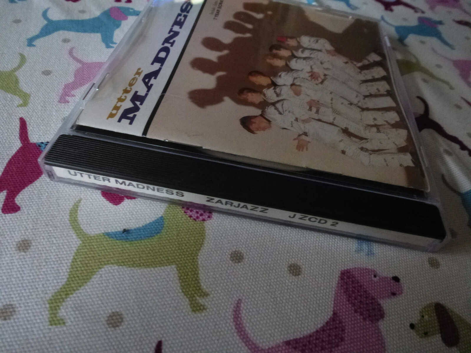 MADNESS UTTER MADNESS INCLUDES EXTRA TRACK 7 YEAR SCRATCH 1986 VIRGIN ...