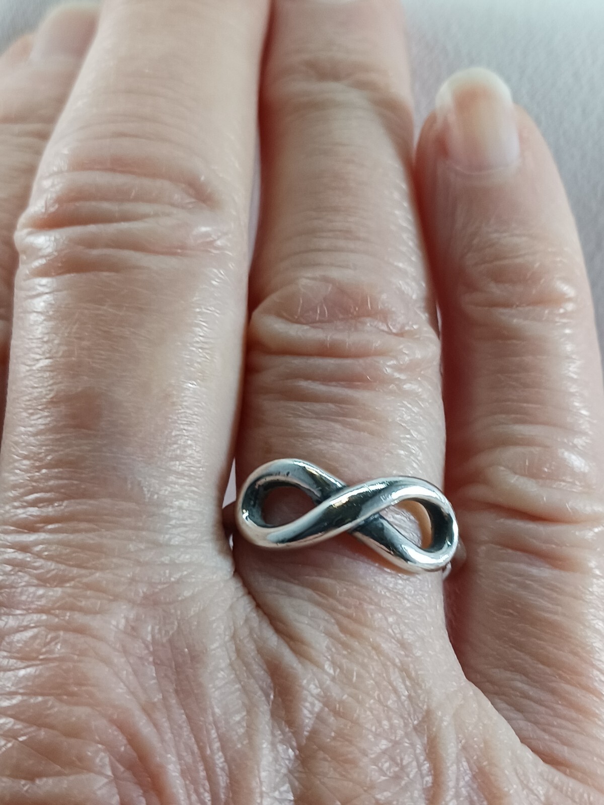 James Avery Infinity Ring 4 grams Sterling Silver Siz… - Gem