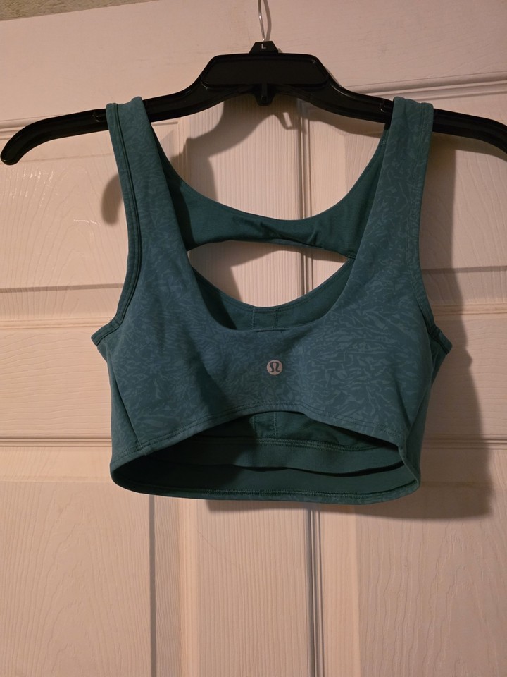 Lululemon Everlux Cut-Out Train Bra Medium Support Crunch Teal Lagoon 4 ...