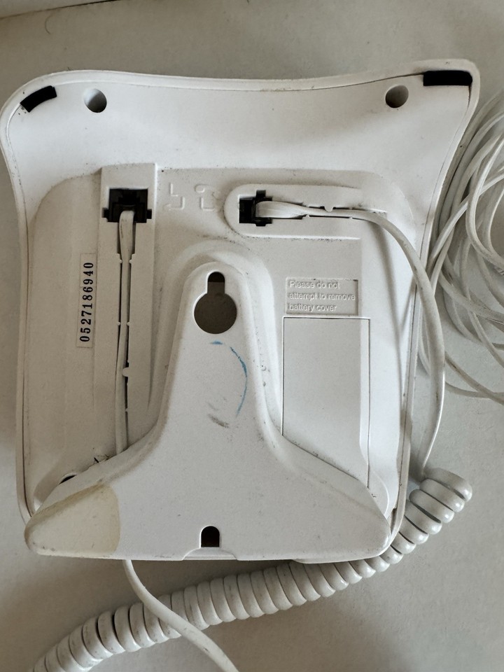 BT Decor 210 corded landline phone handsfree, big buttons, directory ...