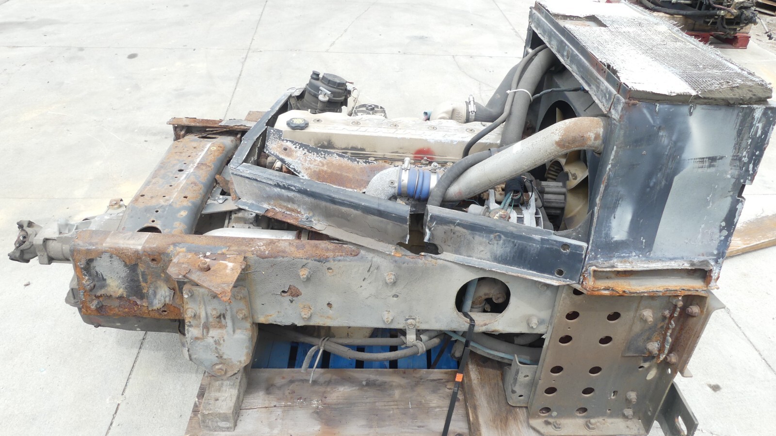 Cummins 5.9L 6-Cylinder Diesel Straight Block Complete Assembly Frame ...